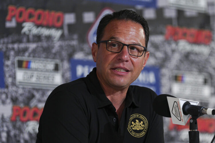Gov. Shapiro champions Pa. sports scene, will work with NFL teams on ...